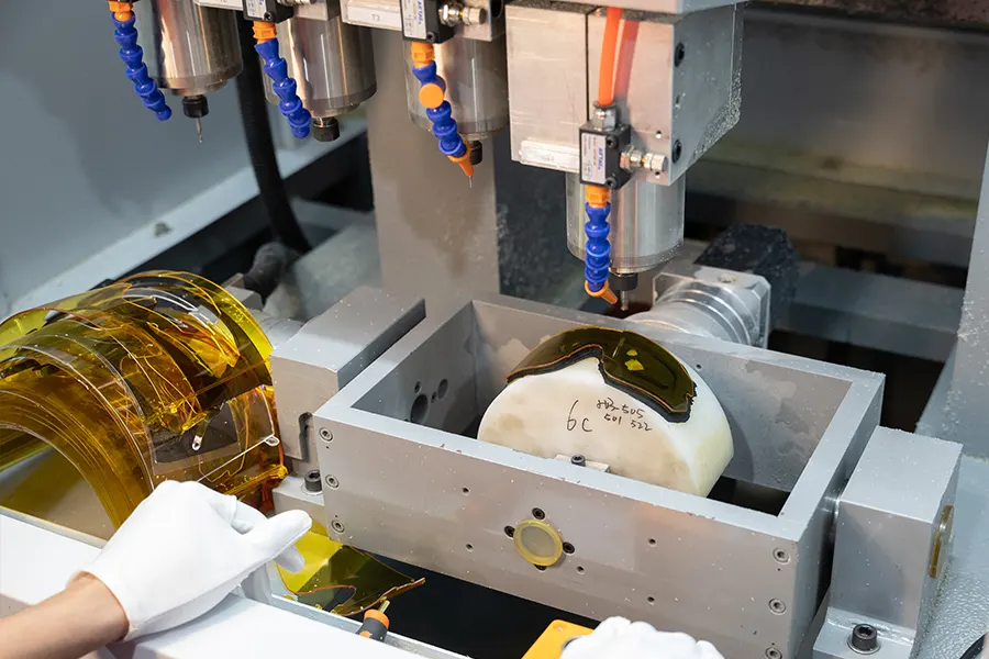 From Concept to Creation: Goggle Manufacturing Process | Hubo